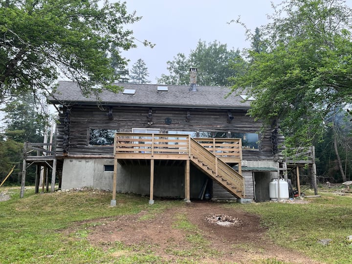 Quietside Log Cabin - Bar Harbor, ME