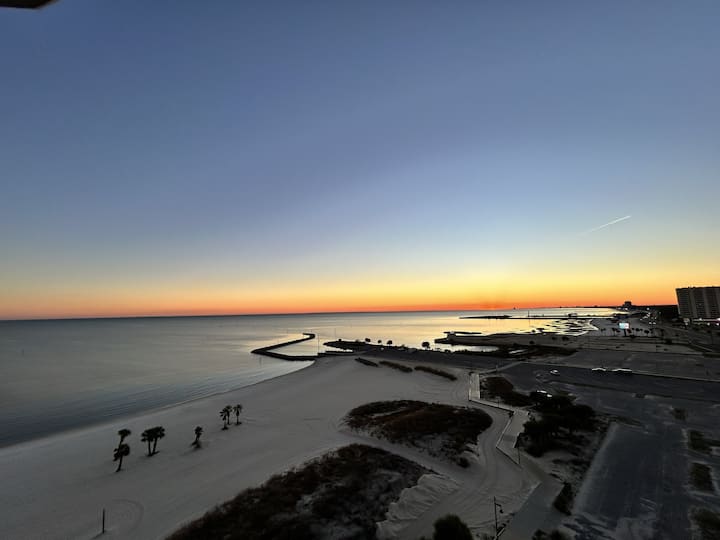 Top Floor On The Beach, 2 Bed-seabreeze, Biloxi Ms - Biloxi, MS