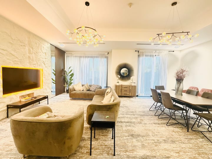 Comfortable Home Mirdif Near City Centre & Airport - Dubai