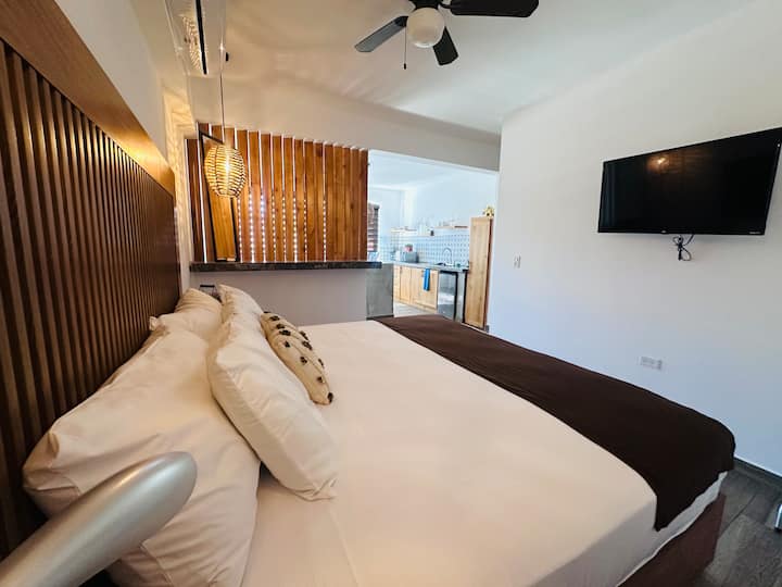 Casa Allende Estudio #6 Malecón - La Paz