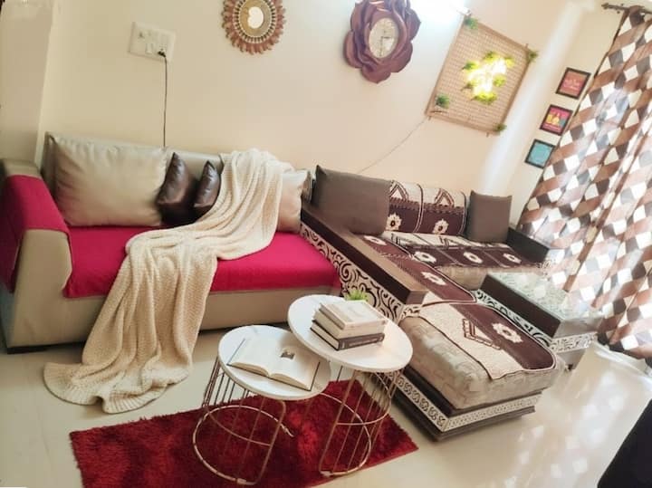 Premier Family Stay 3bhk @Manali Route - Sahibzada Ajit Singh Nagar