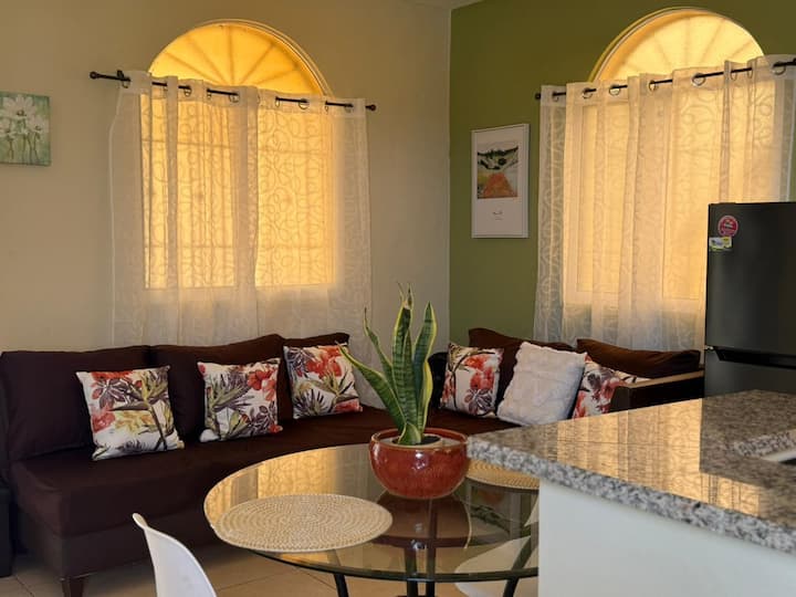 Beautiful Ocean And Mountain View Apartment With Excellent Wifi. - Puerto Plata