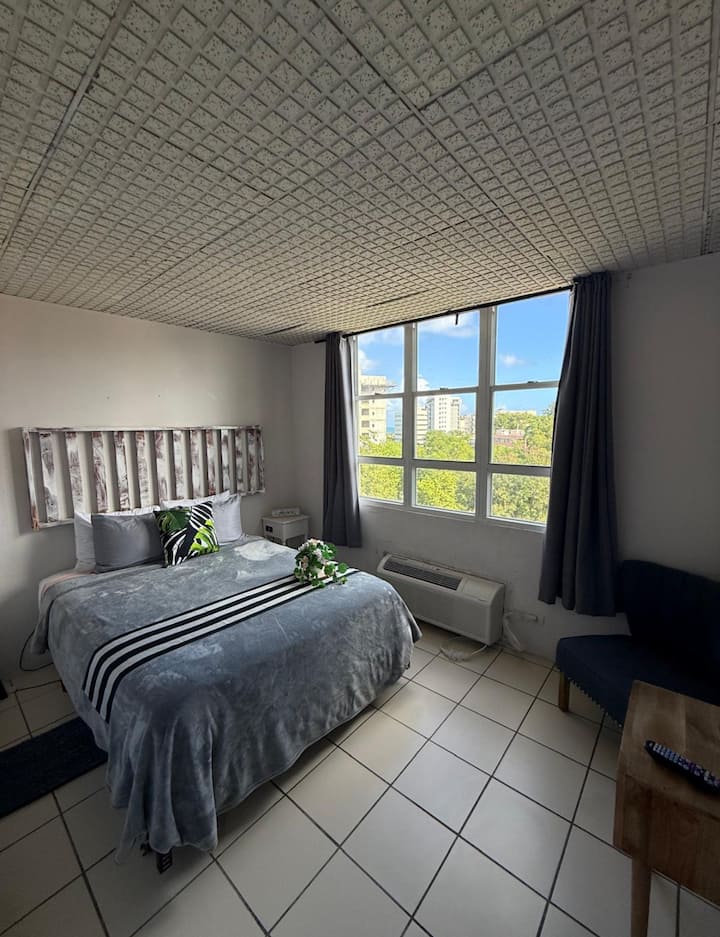 Apt6a+ac+wifi+kitchen+tv+parking@district San Juan - San Juan