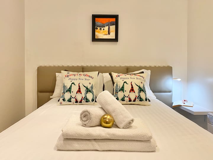 Emerald In The Most Charming Part Of Villefranche - 빌르프헝슈-슈흐-메흐