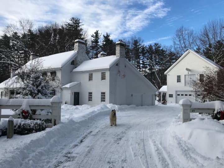 “Carriage House”great Location, Walking Distance. - Lake George, NY