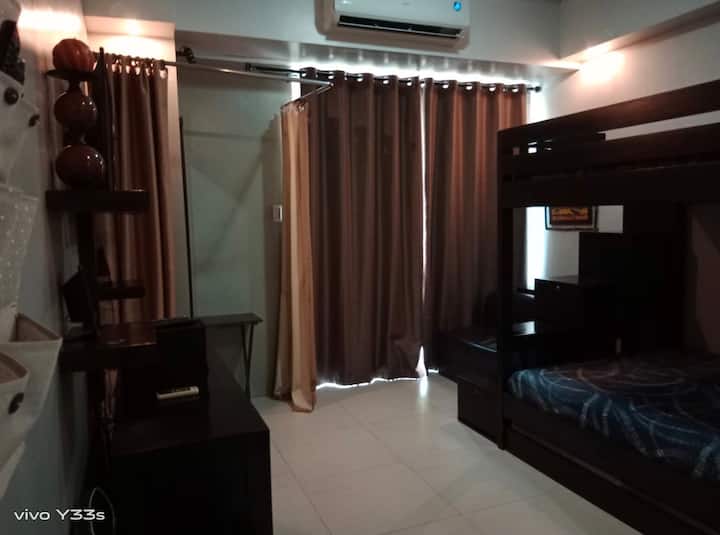 Pico De Loro Condo Unit For Rent - Nasugbu
