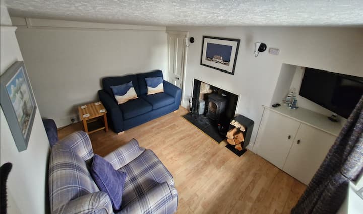 Traditional Cottage Close To Harbour And Beach - Moray