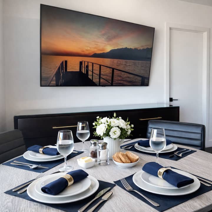 Executive 2 Br With Views In The Heart Of Downtown - Waterloo, Ontàrio, Canadà