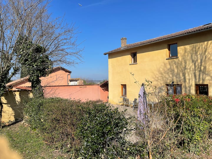 Gîte Le Mirabellier (8 Personnes) - Pont-de-Chéruy