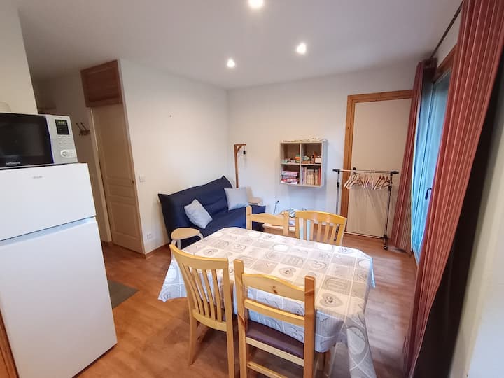 Appartement 4/5 Personnes. 
Résidence Avec Piscine - Orelle