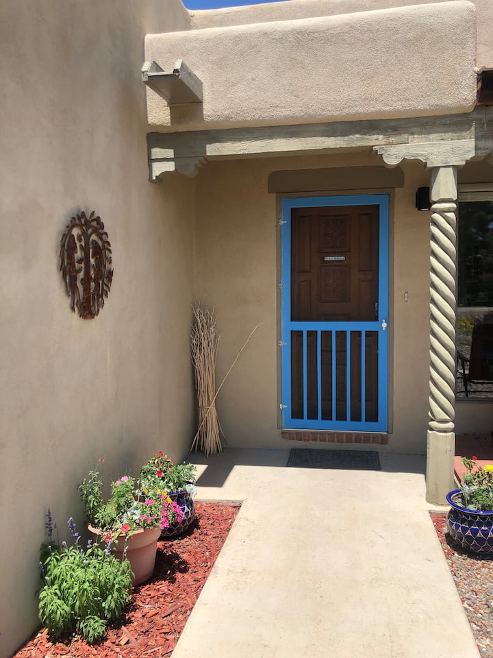 2 Bed/bath Close To Town, Stunning Views - タオス, NM