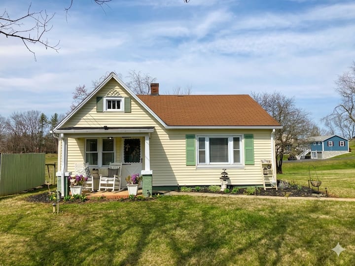 Glenhaven Cottage
“Spring Awakening” - Galax, VA
