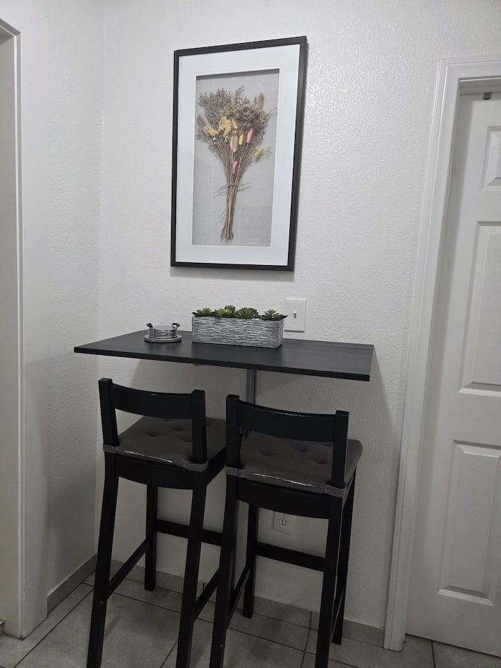 Colibrí Hostal - Las Vegas