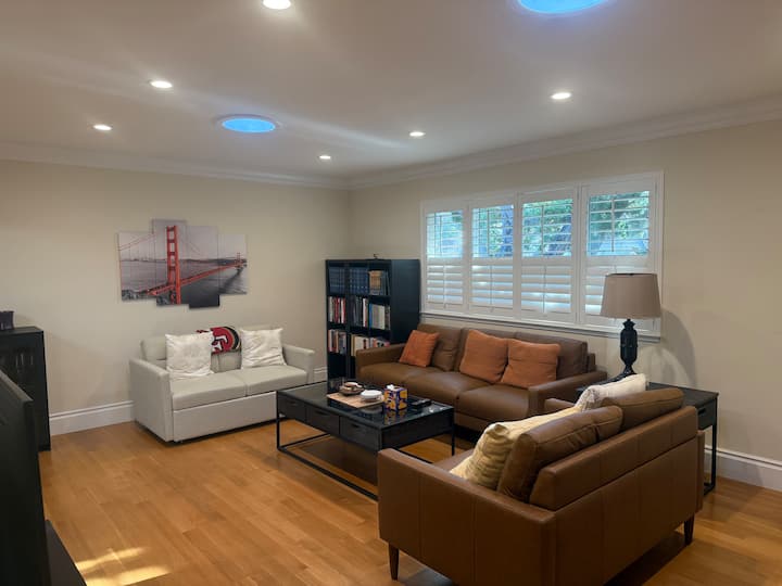 Townhouse/condo. Close To 2 Downtowns & Stanford - Redwood City, CA