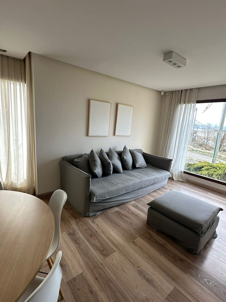 Floor 2 Bathroom Shower Premium - El Calafate