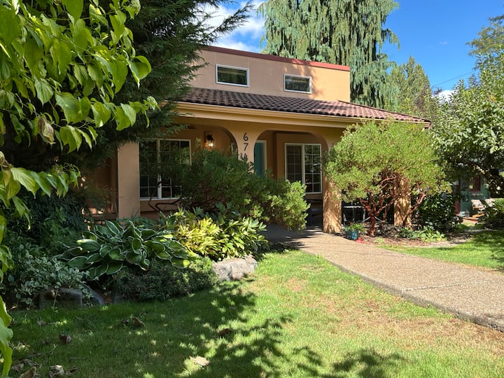 The Lovely Maplewood Casita - Beaverton, OR