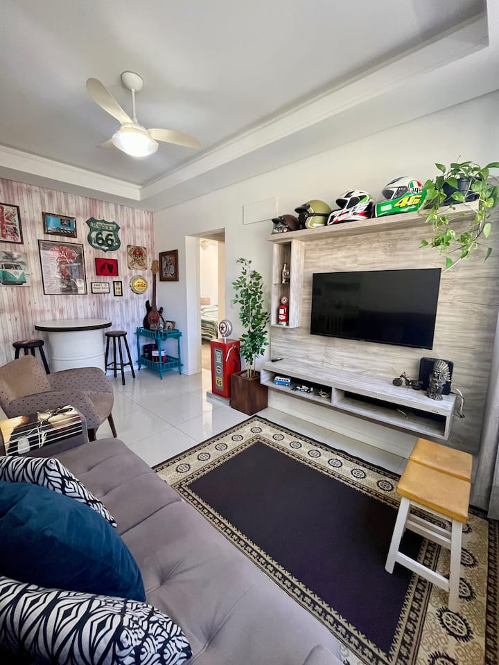 Apartamento No Centro, 3 Quadras Da Praia - Capão da Canoa