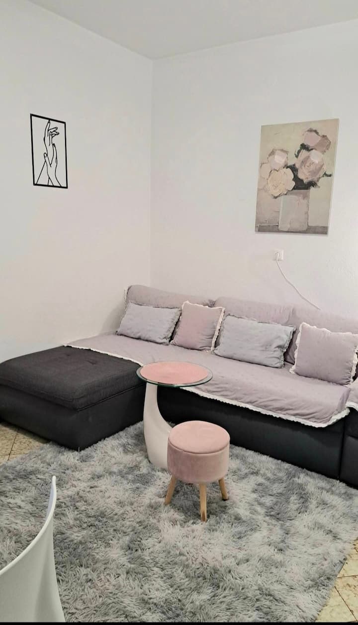 Apartman Mia, 3+2,   8 Minuta Do Mora
3 Kreveta - Baška Voda