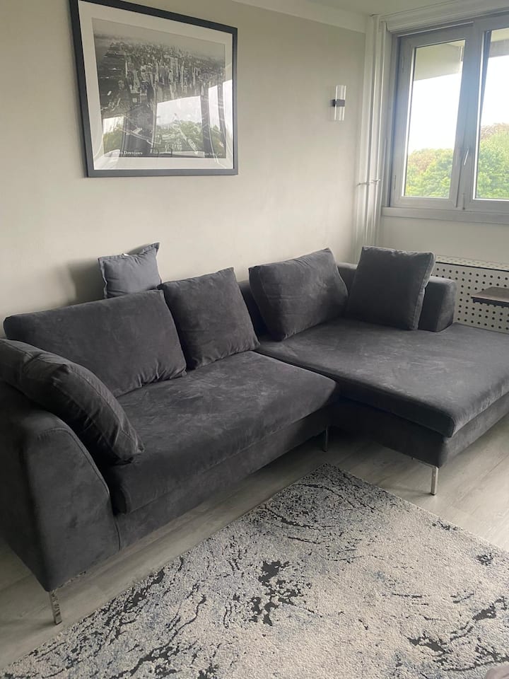 Cozy Sofa For Oktoberfest - Múnich