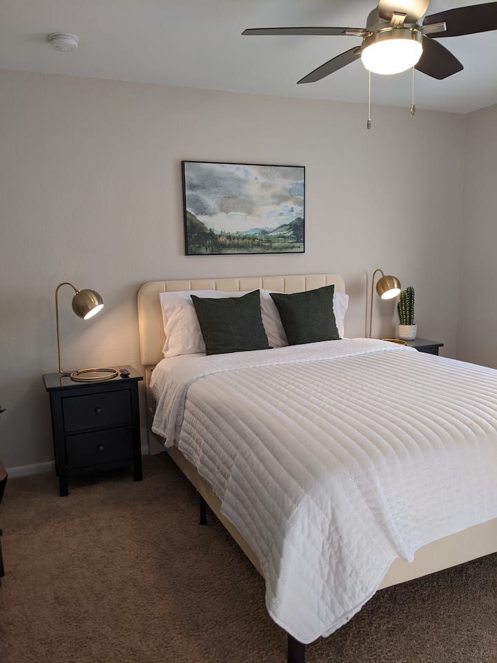 2pools/cozy King Bed/3bdrm, 2ba Gated/dog Park - Sun City, AZ