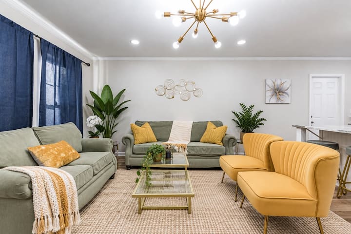 Cozy Bungalow In The Heart Of Raleigh W King Bed - Raleigh, NC