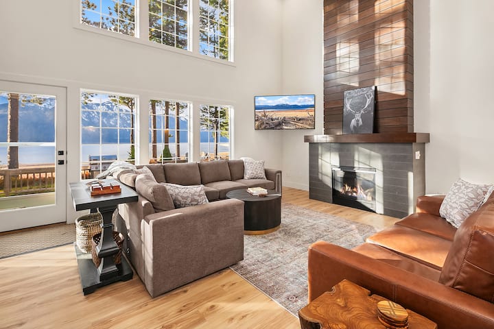 Professionally Remodeled Stunner On Lake Cle Elum! On The Beach*pet Friendly - Washington