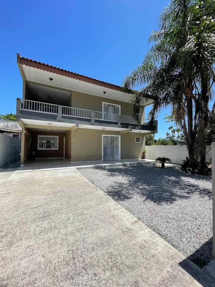 Casa Super Aconchegante, Ambiente Familiar - Matinhos