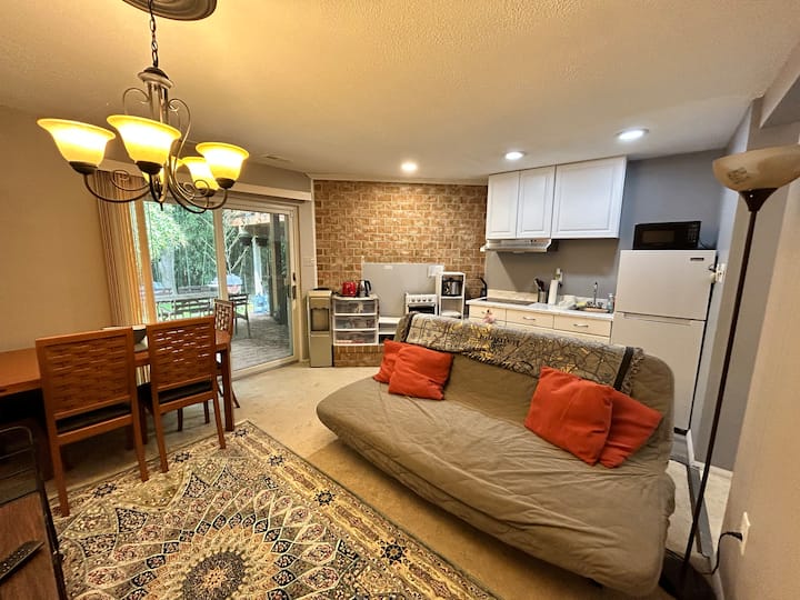 Dolce Vita! A Lovely Basement Apartment! - Columbia, MD
