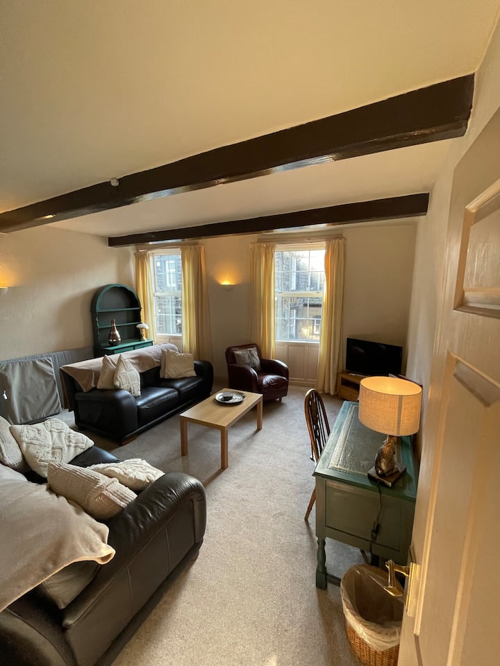 Haworth Holiday Apartment (Sleeps 7) - Haworth