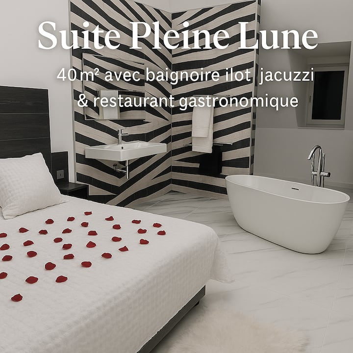 Suite Pleine Lune Douche Et Baignoire Ilot - Lure