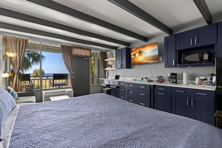 Sunset Del Mar (Studio With A View) - Apollo Beach, FL