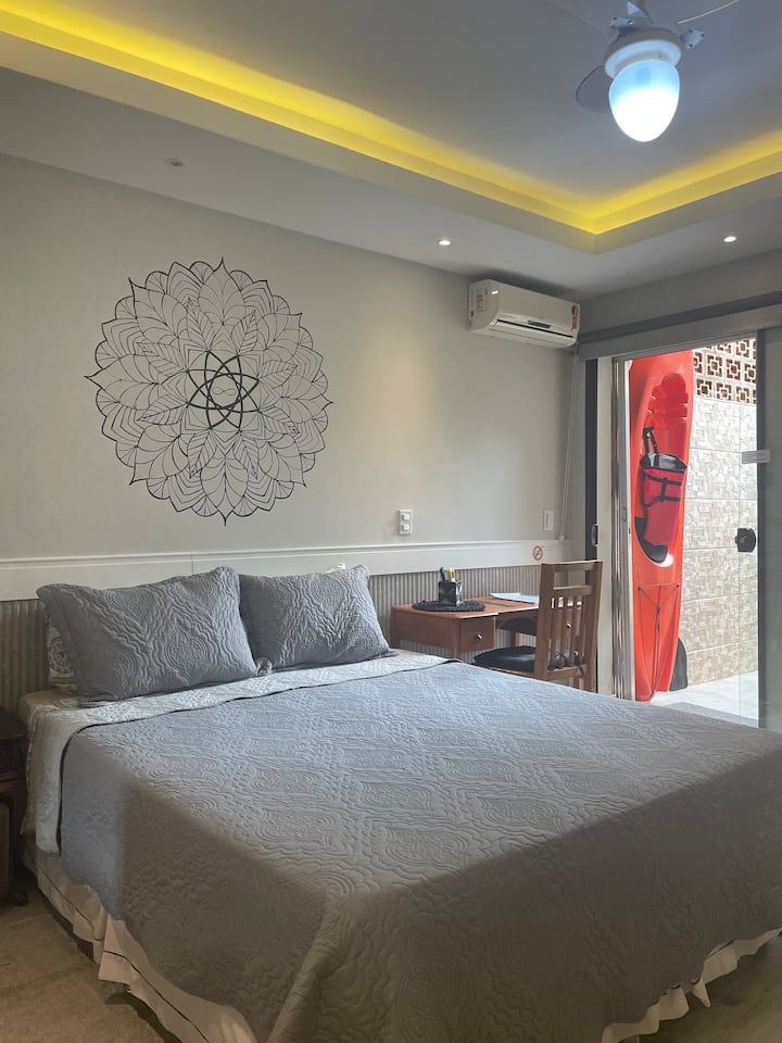 Suíte Independente C/ Ar Condicionado ! - Cabo Frio