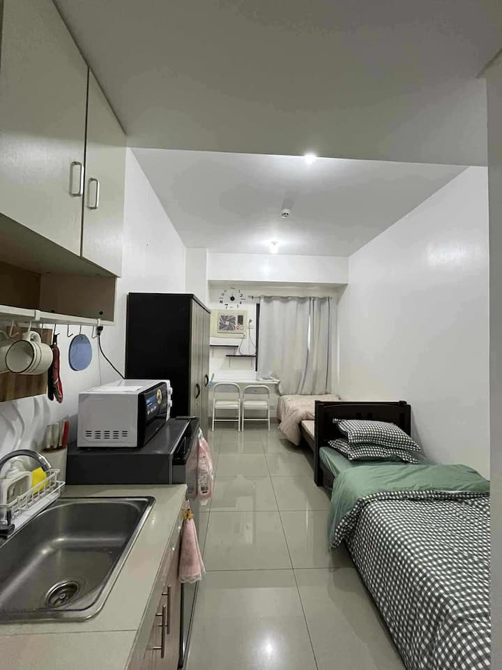 Reign's Crib Smdc Dasma Green 2 Residence - Dasmariñas