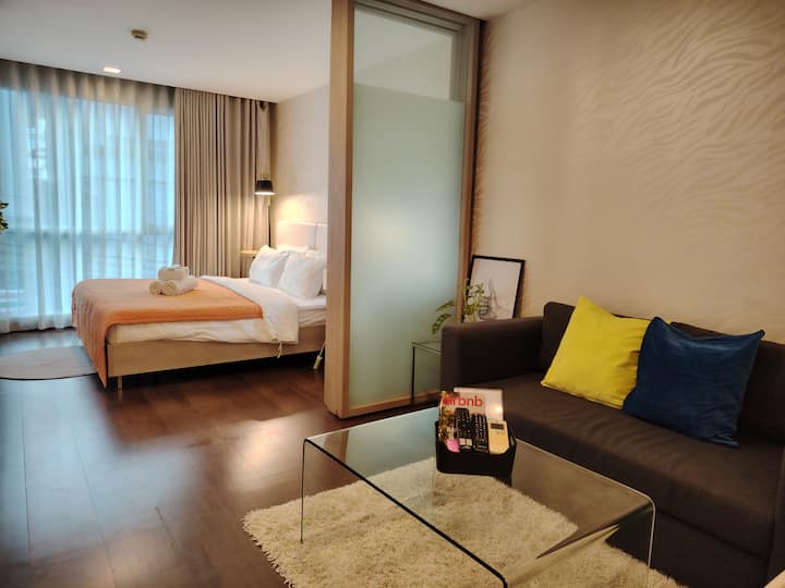 Bts Nana*minimal Living*easy Walkable To All Need - Bangkok