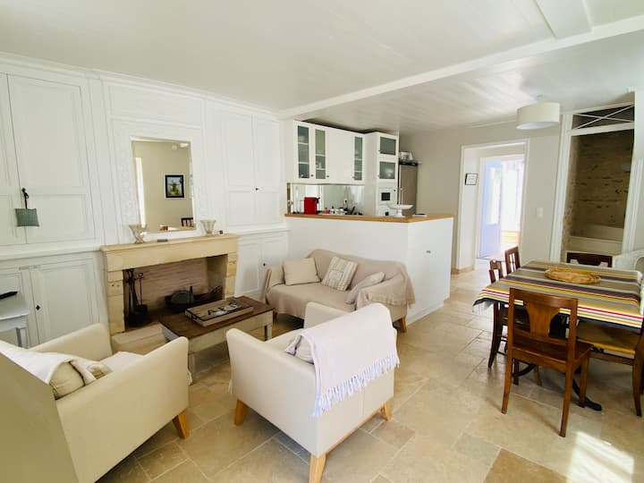 Maison Rhétaise Au Cœur Du Village - La Couarde-sur-Mer