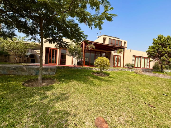 Casa Campo Cieneguilla Privada De 3 Dormitorios - Perú