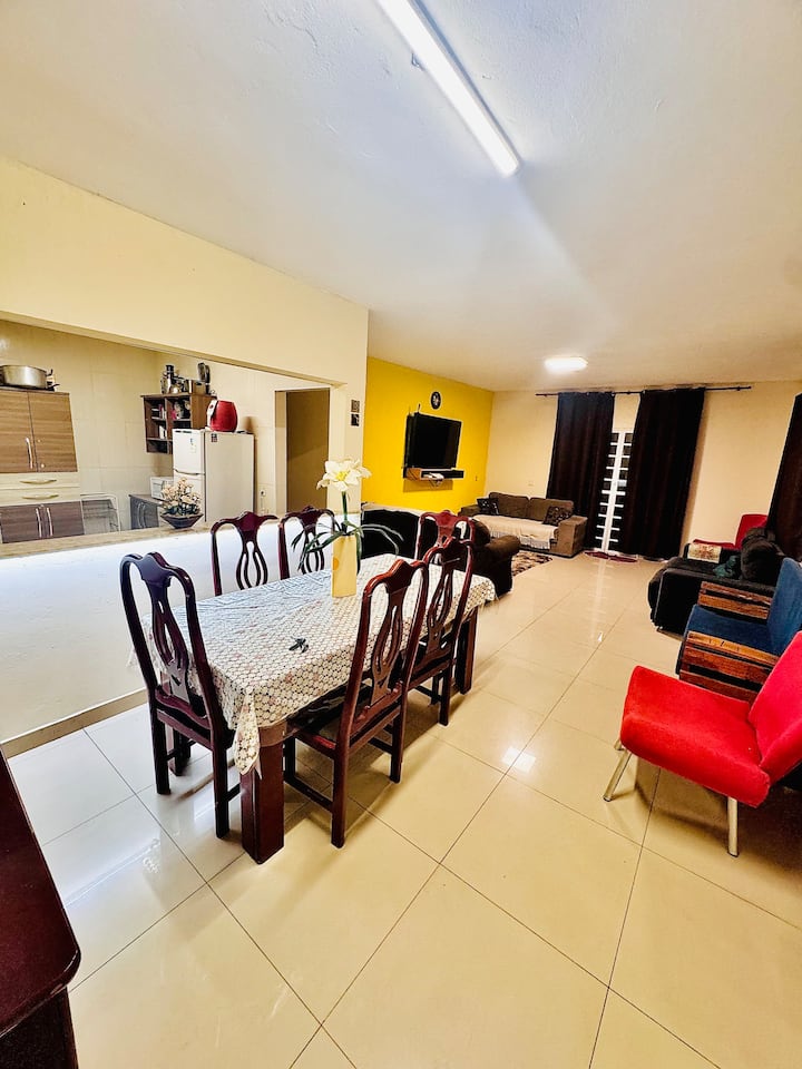 Chacará Com Piscina, 3 Dormitórios, 6x Sem Juros! - Campinas