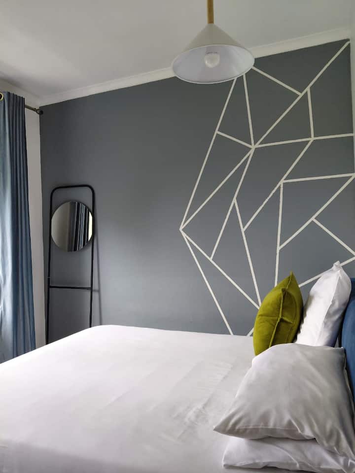 Exquisite|home With Fast Wifi-workstation-pool&gym - Boksburg