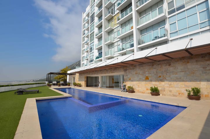 Increíble Penthouse Con Terraza Artística - Monterrey
