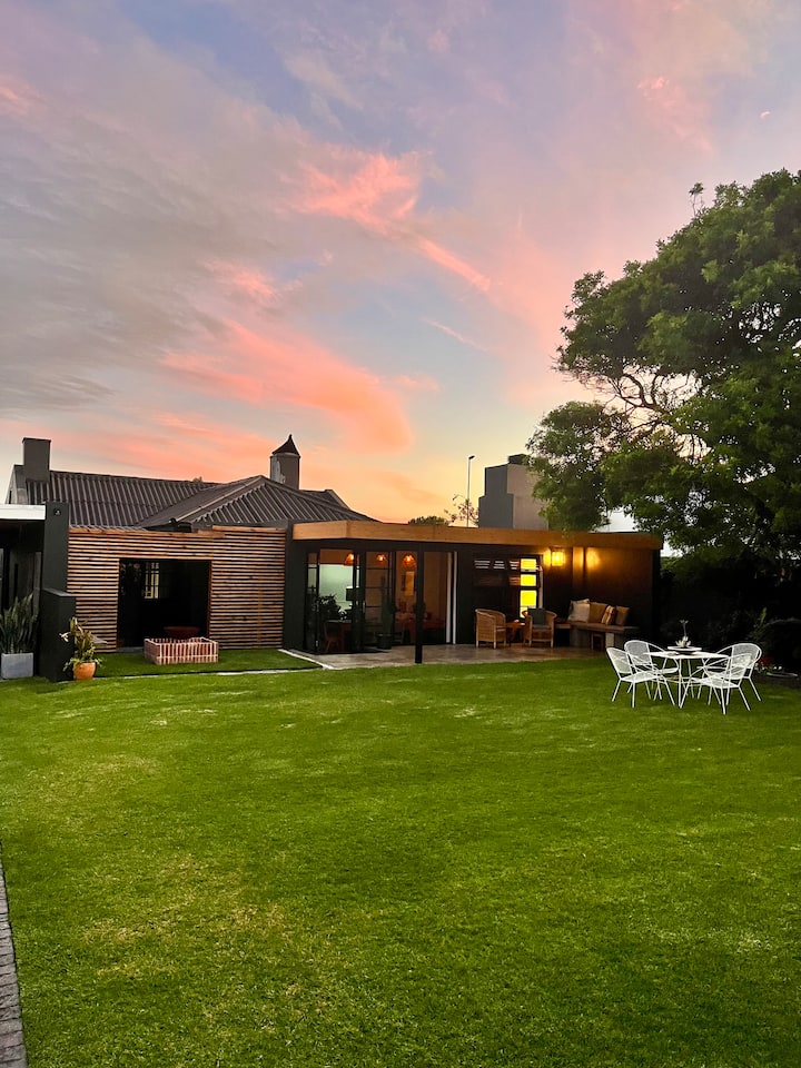 Easy Living - Hermanus