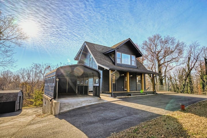The Black Log Cabin – Hot Tub/gameroom/petfriendly - Fredericksburg, VA
