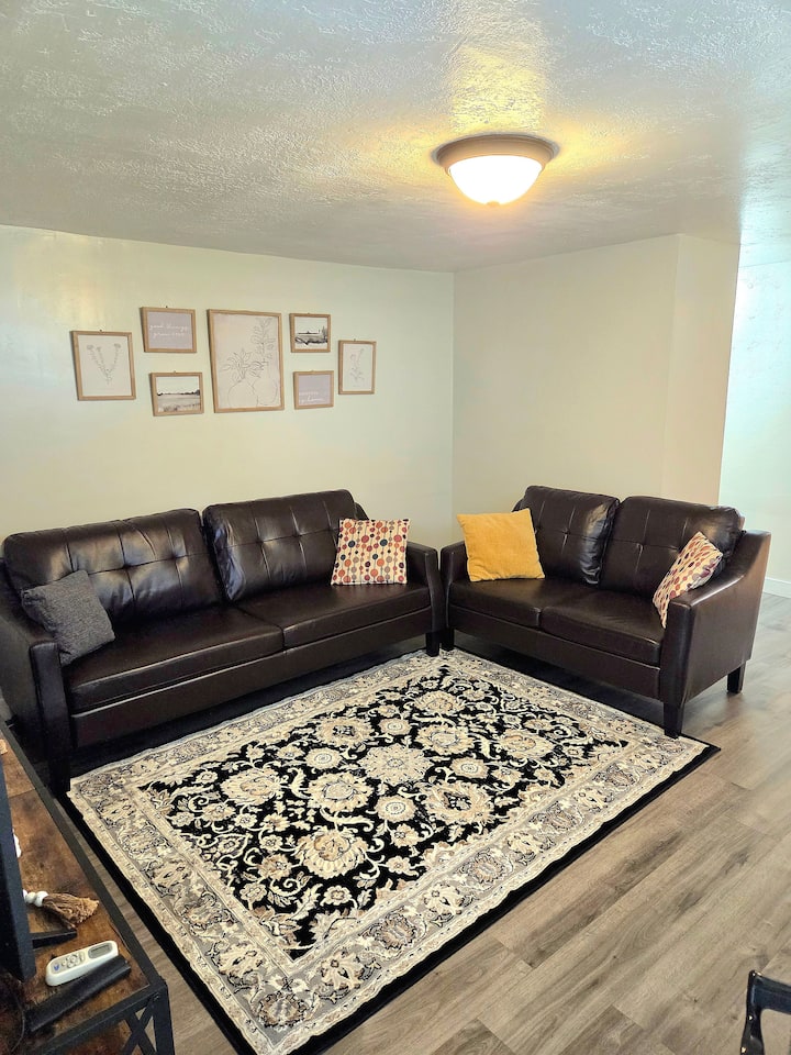 Beautiful Newly Renovated Basement Apartment - Ogden, UT