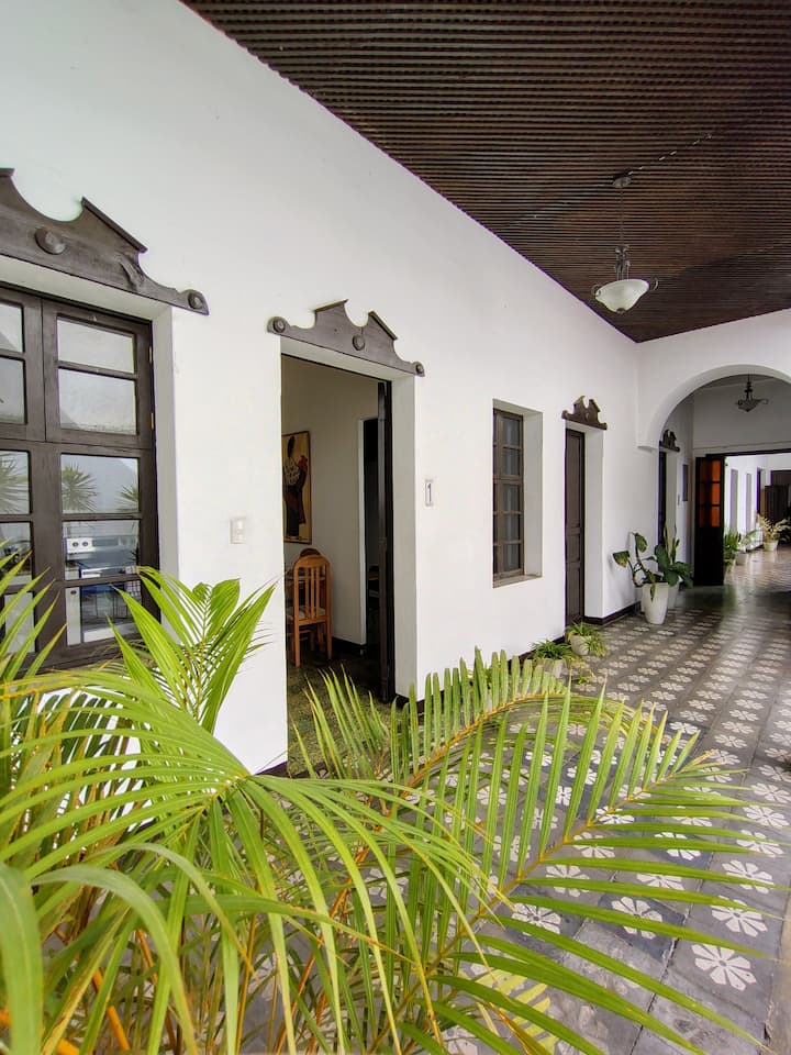 #1 Unique Authentic&charming Apt In Colonial House - Guatemala