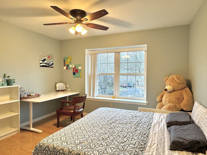 Private Bedroom And Bathroom - Princeton, NJ