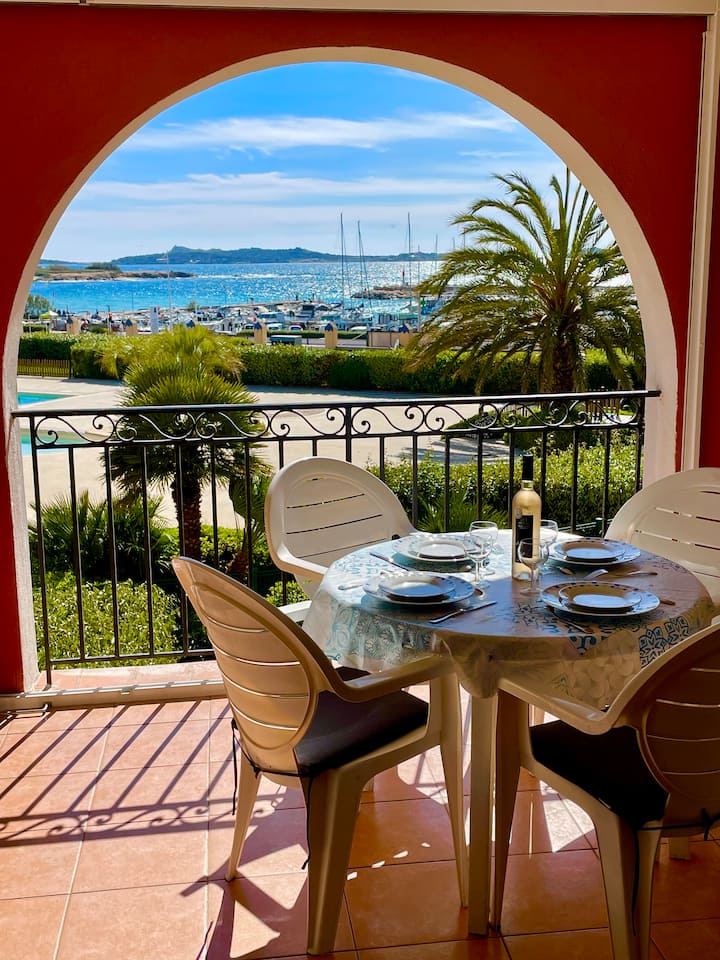 Appt T2 Vue Mer- Piscine - Ascenseur & Pkg Privé - Six-Fours-les-Plages