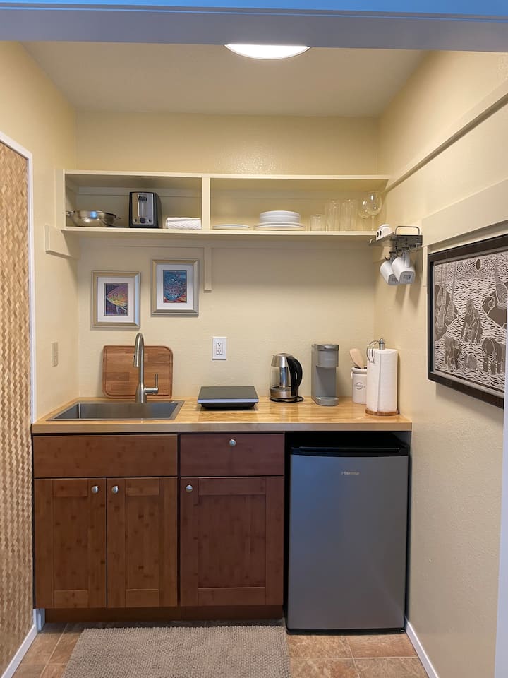 Cozy Mb Studio
Surrounded By Nature - Hilo, HI