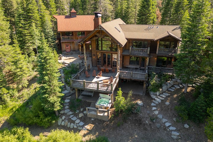 Bullshead Luxury On The River W Hot Tub & Dog Ok! - Tahoe City, CA