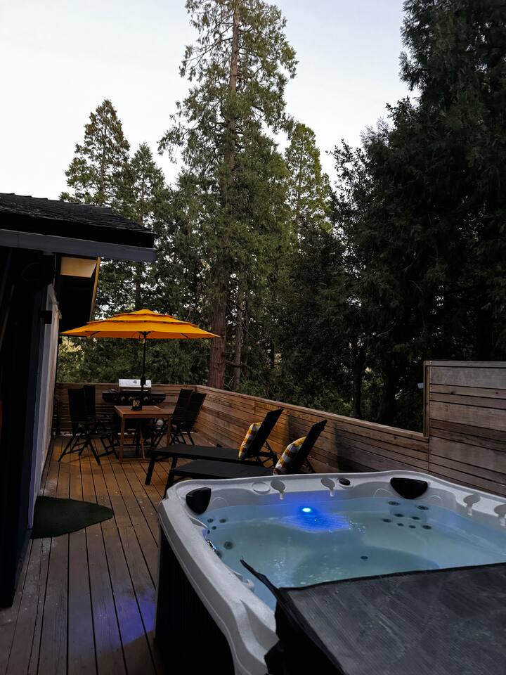 Mini Mod Cabin @ Pinecrest - Black Oak Casino Resort
