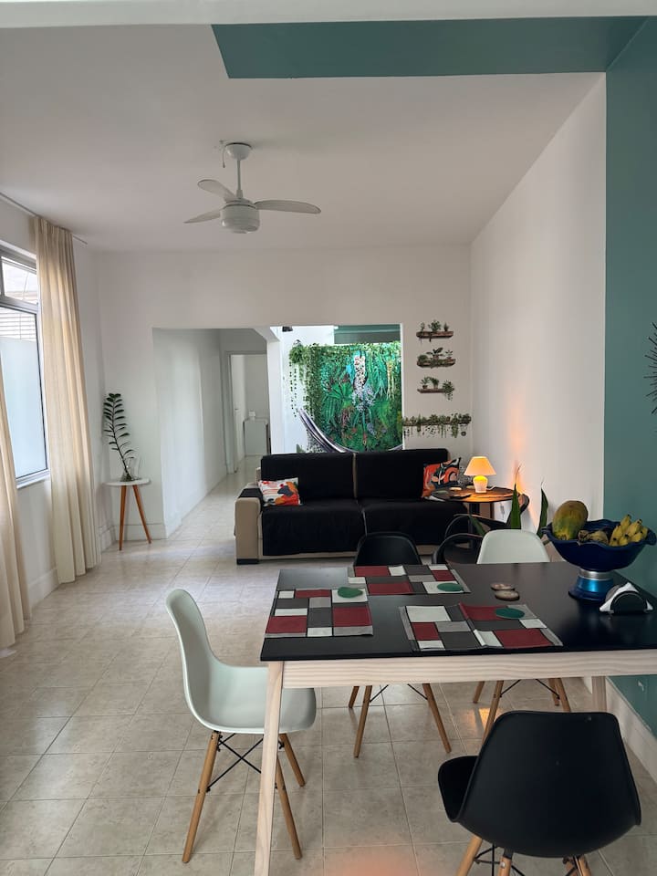 Charmoso Apartamento Próximo Ao Porto Da Barra - Barra