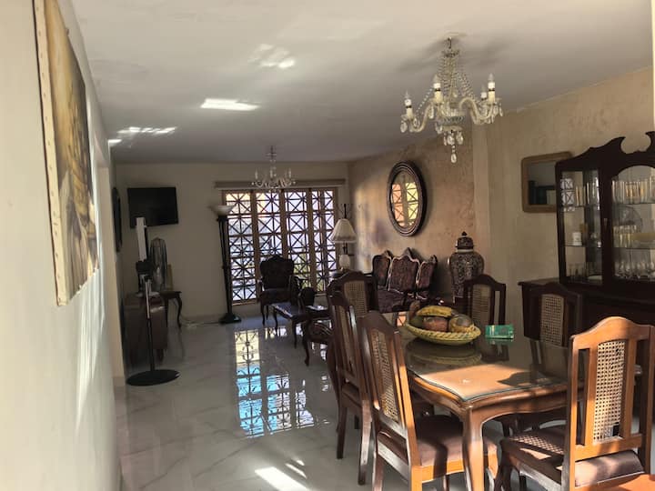 Casa Los Abuelos Centro Con Alberca - Mérida
